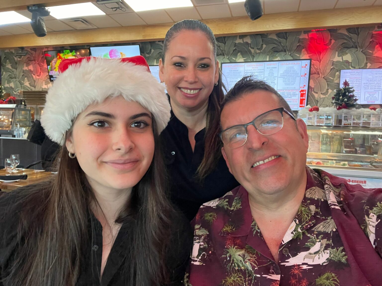 About Us - EN - AQUA BAR & GRILL